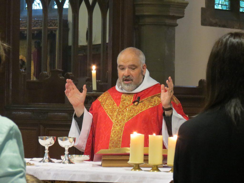 St Anselm's Hatch End | » Regular worship